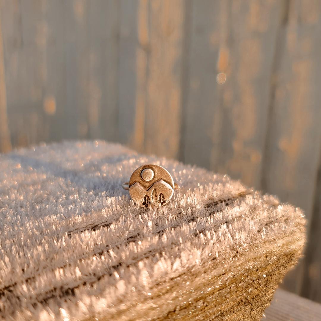 Rustic Mountain Views Ring – Creative Roots Studio